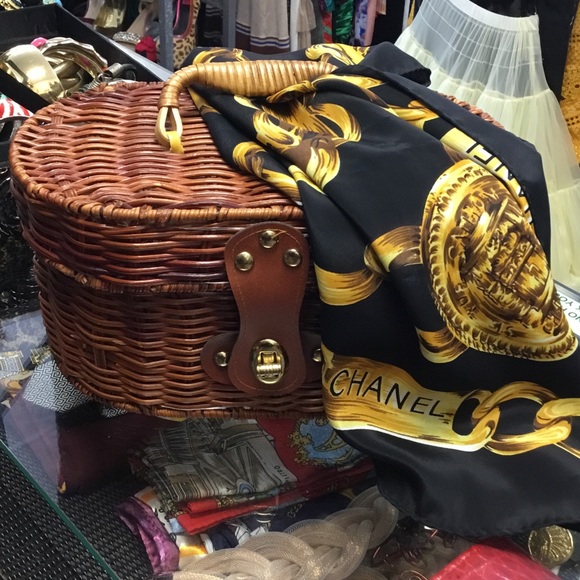 Vintage | Bags | Vintage Top Handle Wicker Fun Box Bag | Poshmark